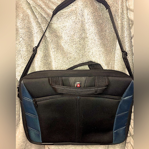 Swiss Gear | Bags | Swiss Gear Laptop Bag | Poshmark